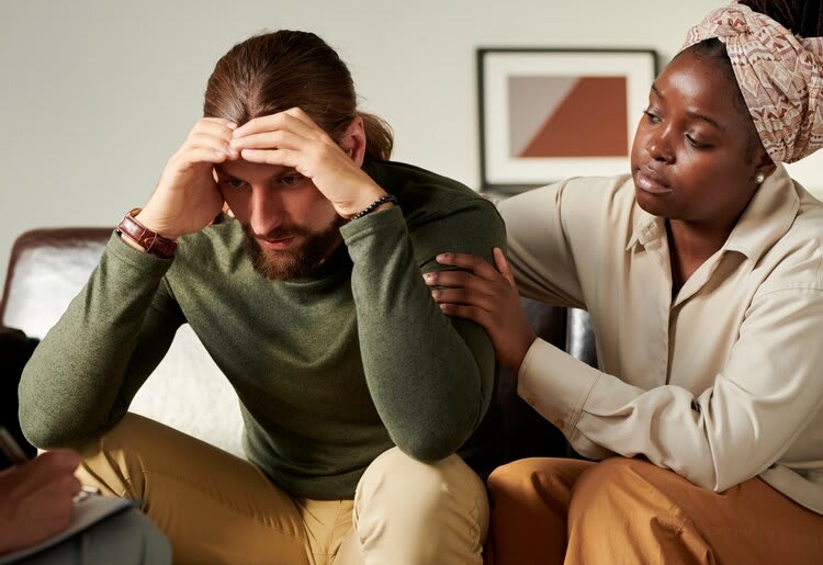 10 Tips to Cope in a Relationship With a Bipolar Partner